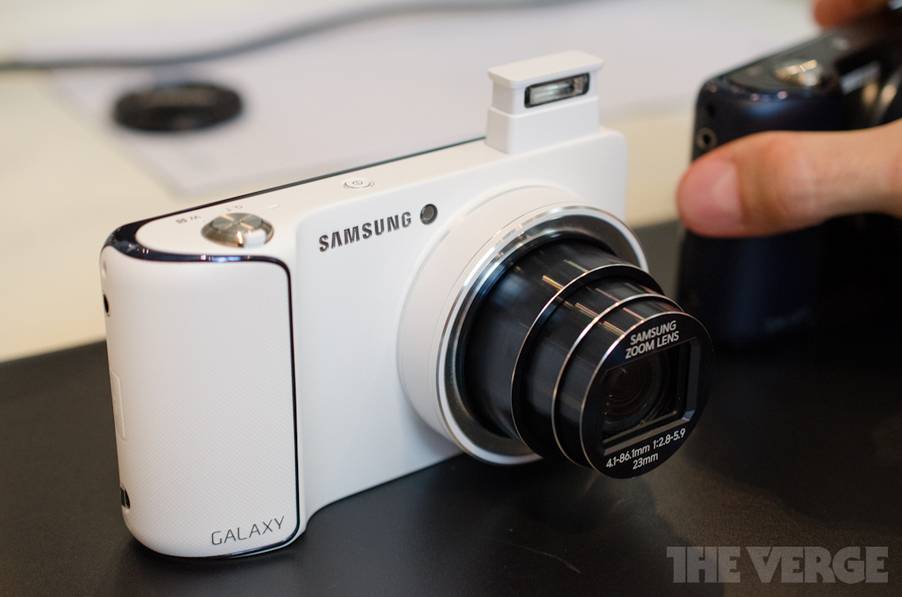 真正的社交相机：三星 Galaxy Camera | 爱范儿