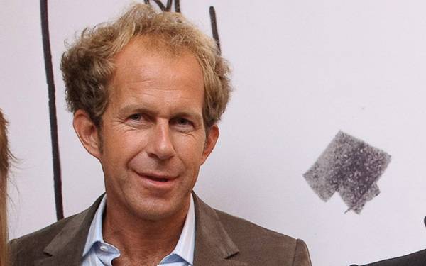 重返苹果的 Paul Deneve，将为“iWatch”提供灵感？ | 爱范儿