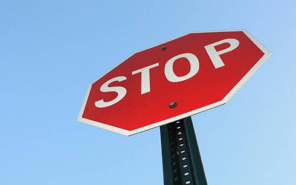 央行紧急叫停虚拟信用卡、条码和二维码支付 | 爱范儿