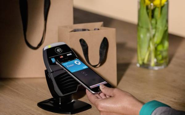 苹果 iOS 8.1 正式版发布，Apple Pay 到来 | 爱范儿