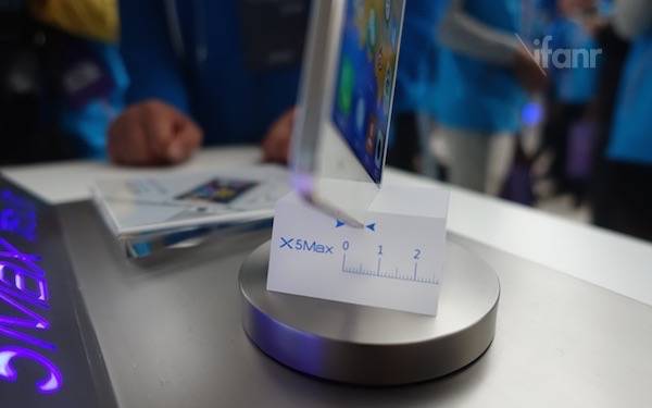 vivo X5 Max 发布会：一款薄而不薄的手机 | 爱范儿