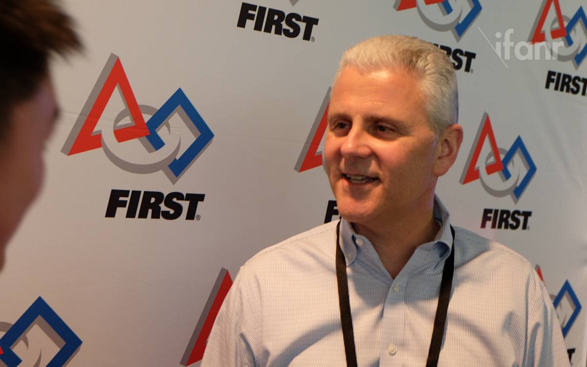 一场机器人的全球比赛，办成了青少年的大 Party | 爱范儿