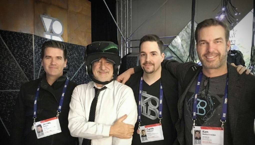 “地表最强娱乐设施”The Void，连大导演斯皮尔伯格也惊呼绝妙 | 爱范儿