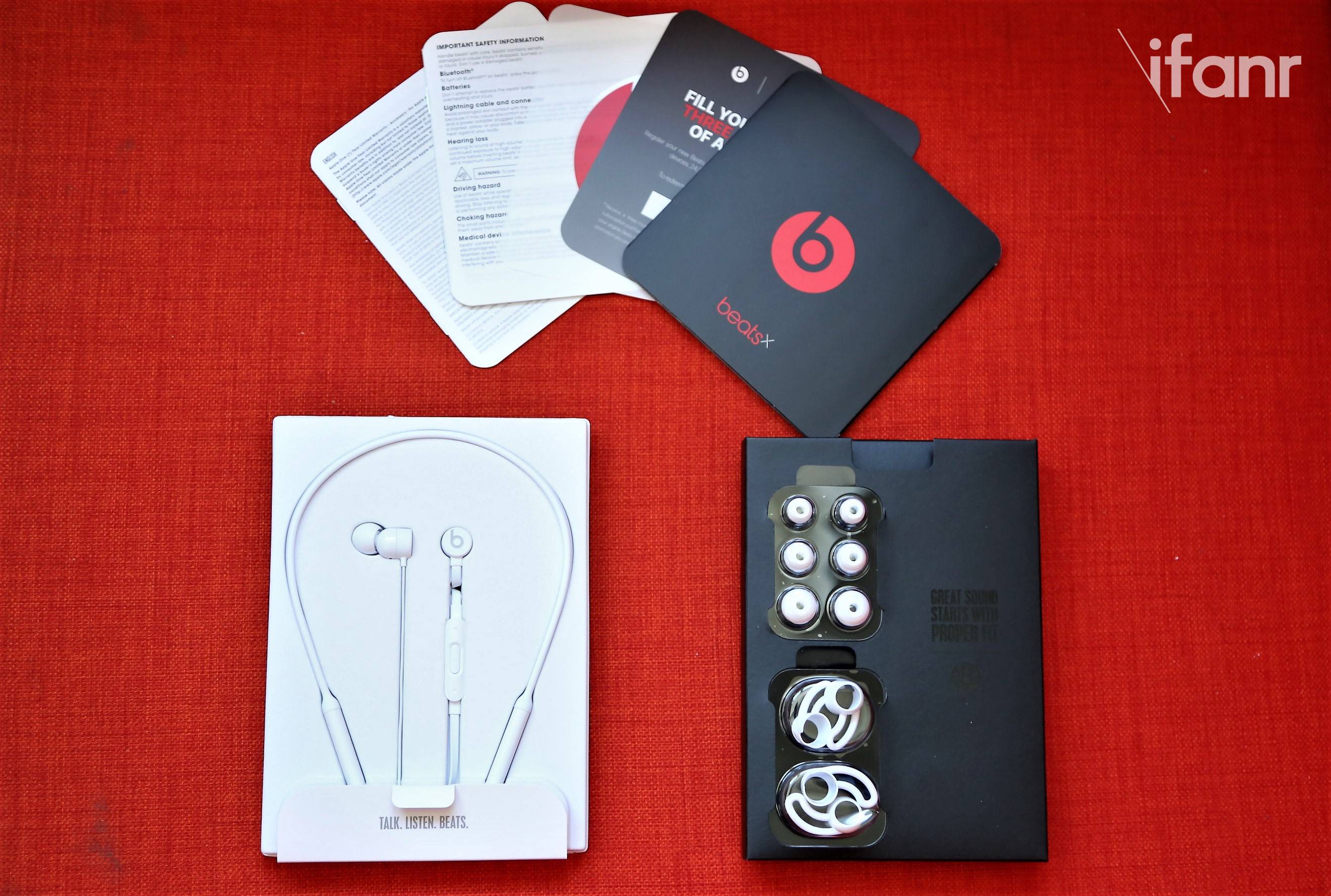 BeatsX 测评：一场 Apple W1 芯片带来的涅槃新生 | 爱范儿