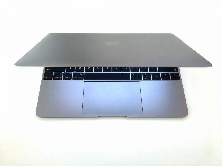 2017 款 MacBook 评测：苹果的 Plan B，离终极移动设备还有多远 | 爱范儿