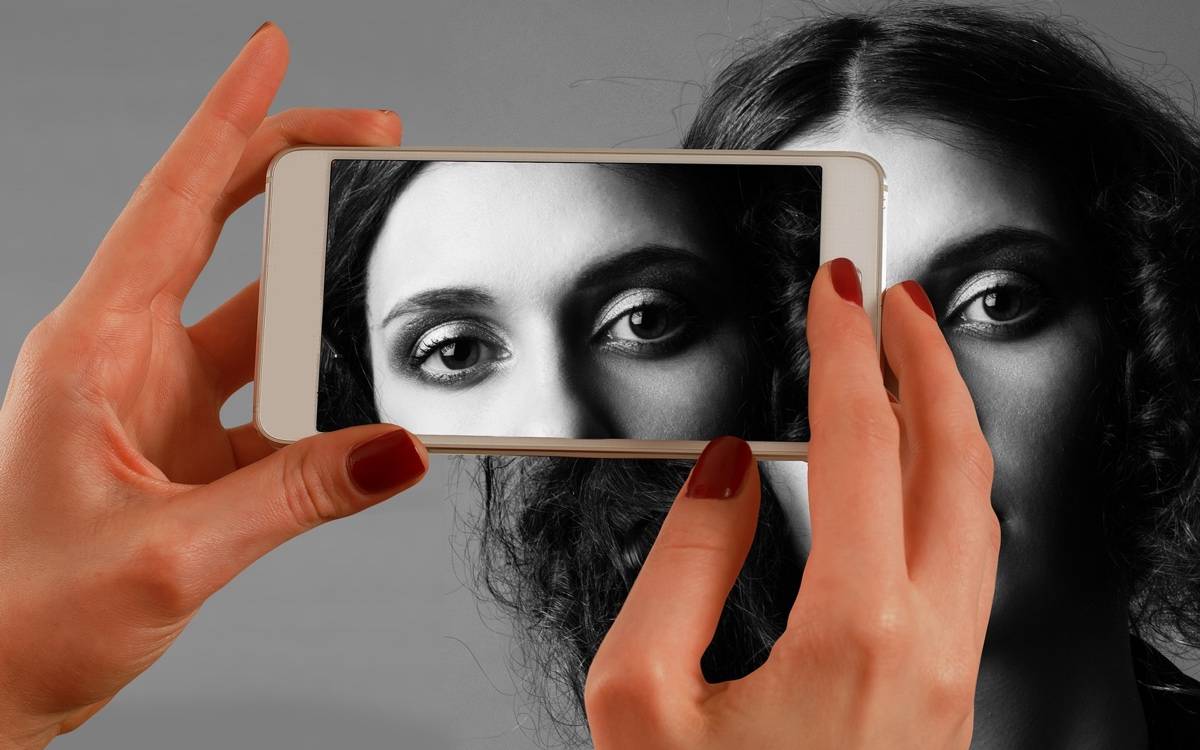 Hypocam：拍照意境不够？用黑白滤镜帮照片加点格调 #iOS #Android | 爱范儿