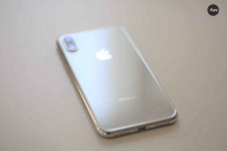 iPhone X 评测：史上变化最大的 iPhone，付出 8388 元究竟值不值？ | 爱范儿