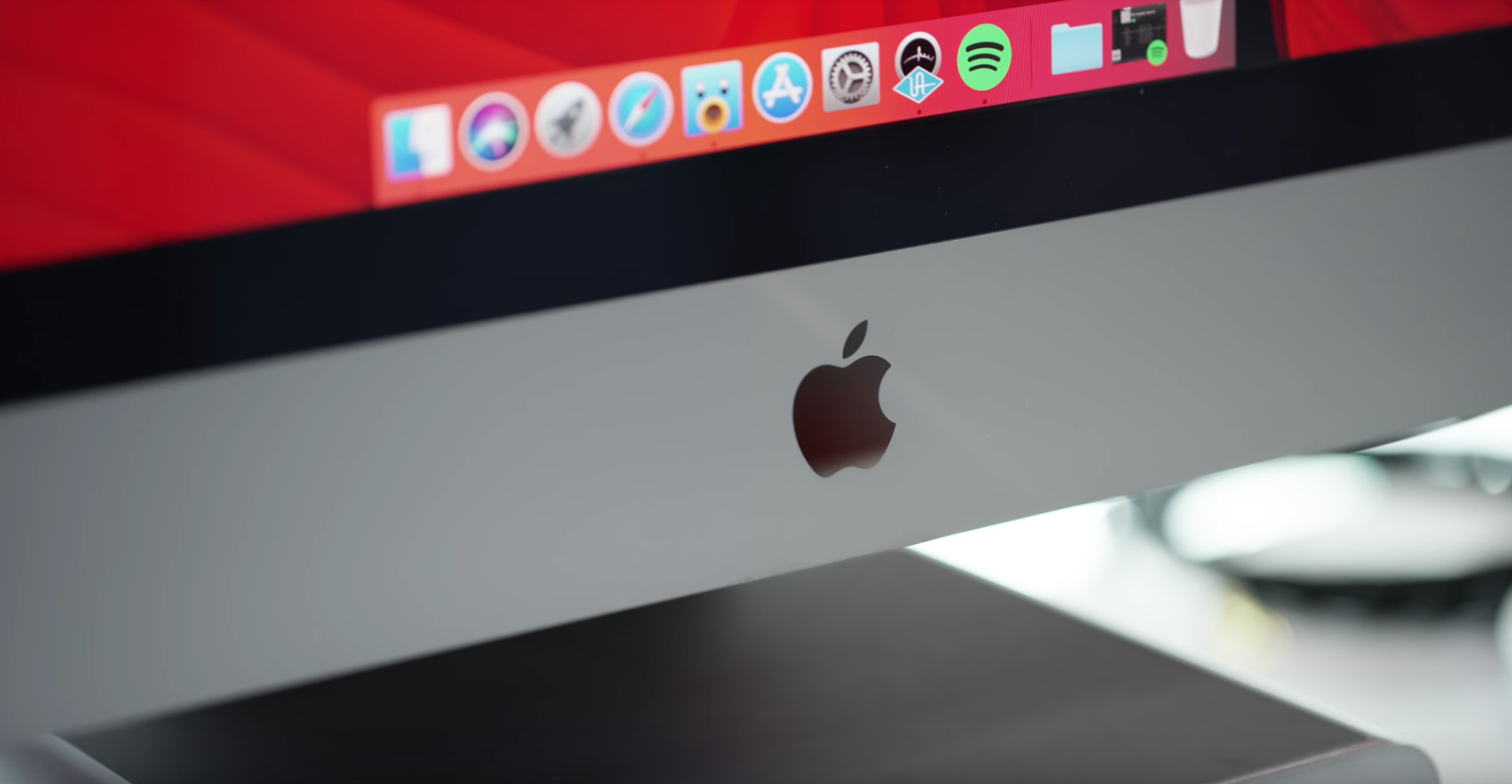 3 万元的 iMac Pro 有多强？外媒上手告诉你答案 | 爱范儿