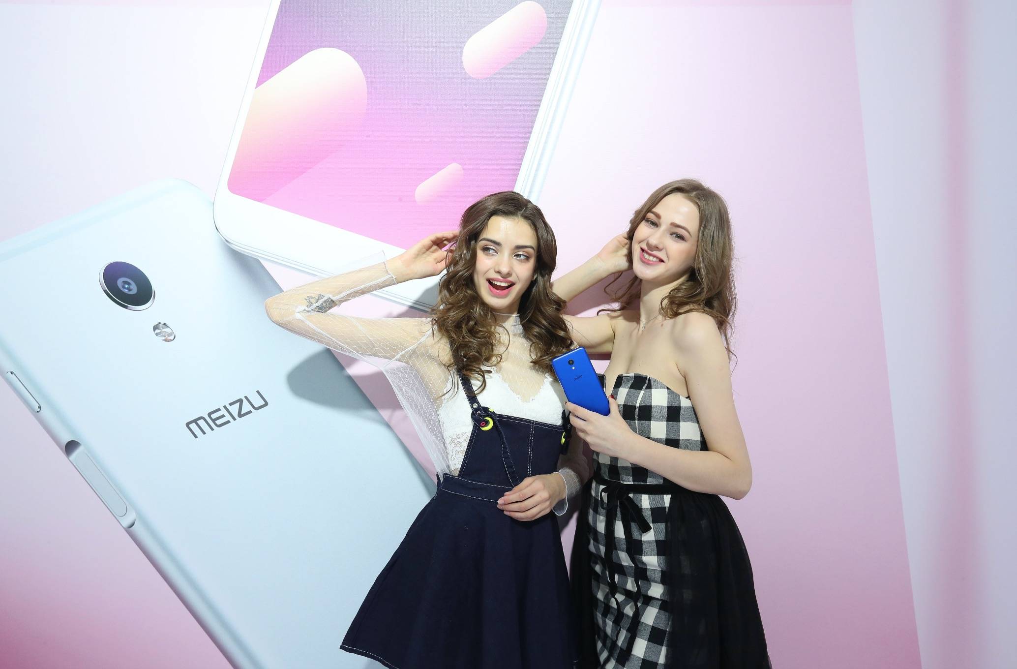 魅蓝 S6 发布：全面屏、999 元起、压感 mBack、侧面指纹识别，你感兴趣吗？ | 爱范儿