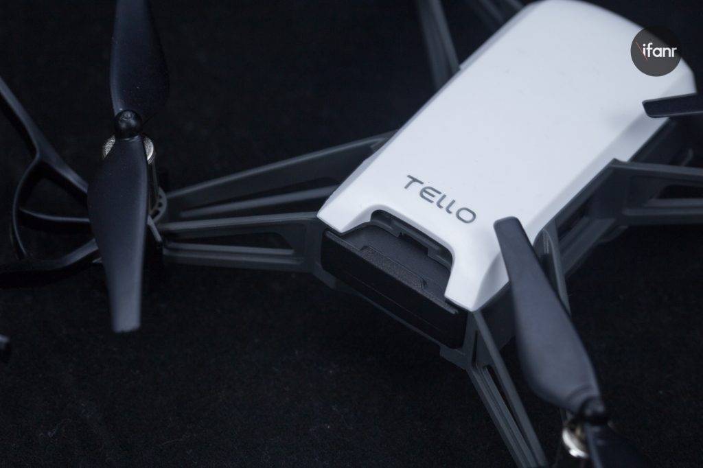深入体验 Tello 无人机，这是深圳工程师挑战潮汕玩具厂的最新力作 | 压岁钱怎么花 | 爱范儿