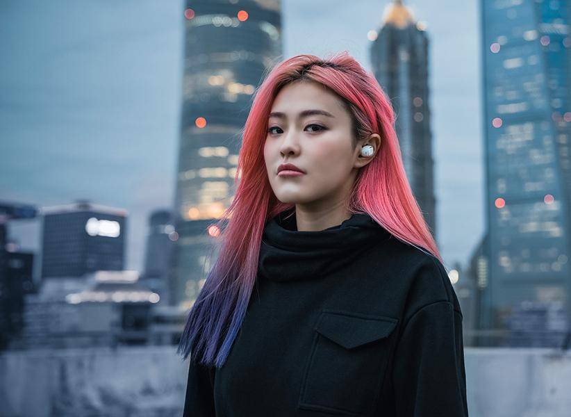 下一个未来装备的趋势，就藏在你的耳朵里 | 爱范儿