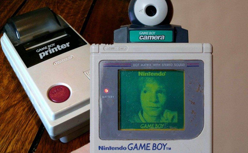 用最古老的 GameBoy 拍照，是一种怎样的体验？ | 爱范儿