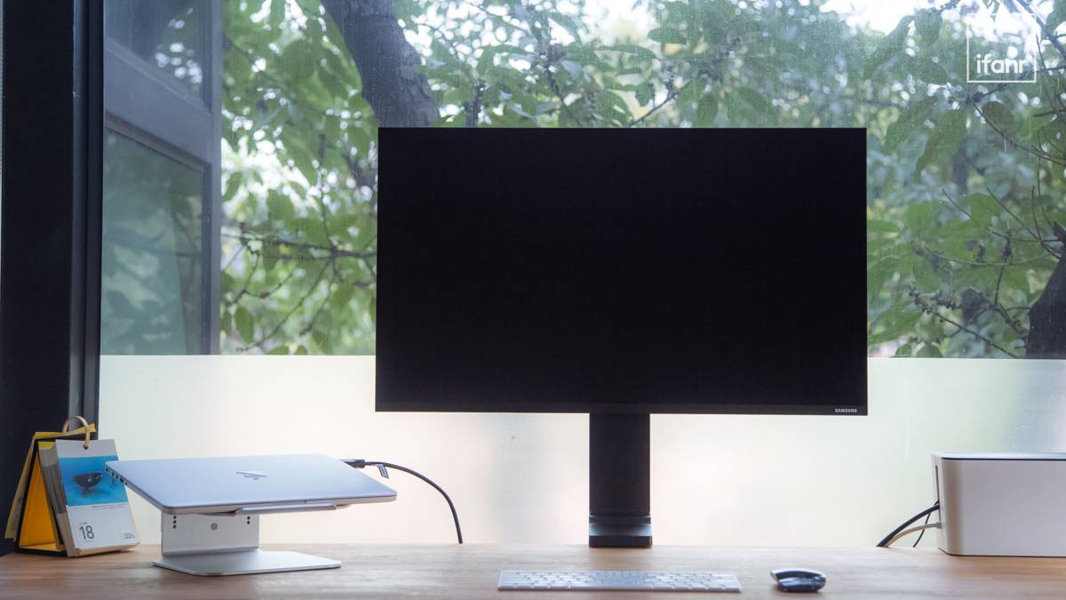 三星 Space Monitor 体验：这是一款可以让极简主义者「种草」的显示器 | 爱范儿