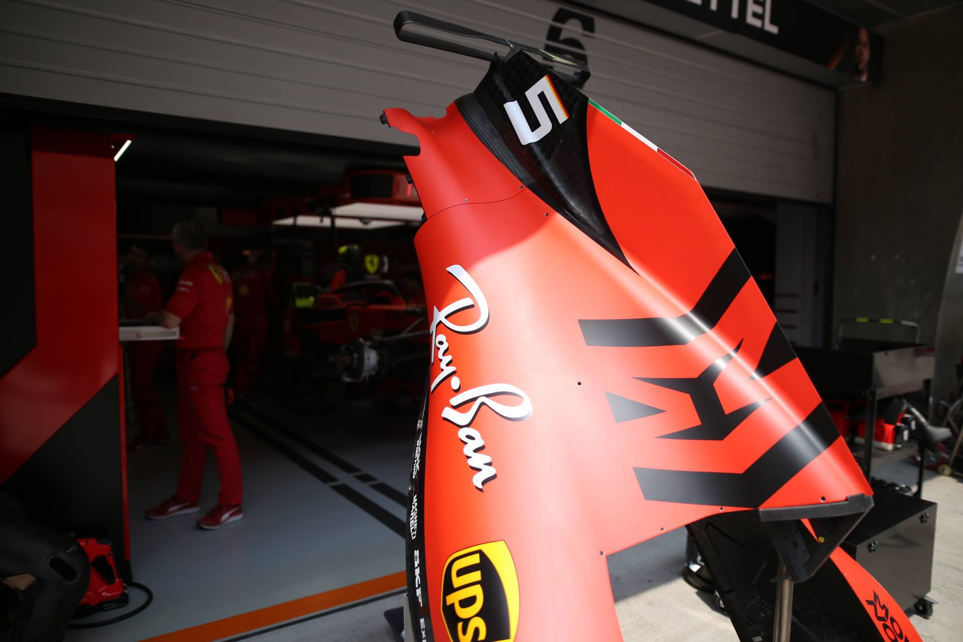 F1，一场策略和科技的较量 | 爱范儿