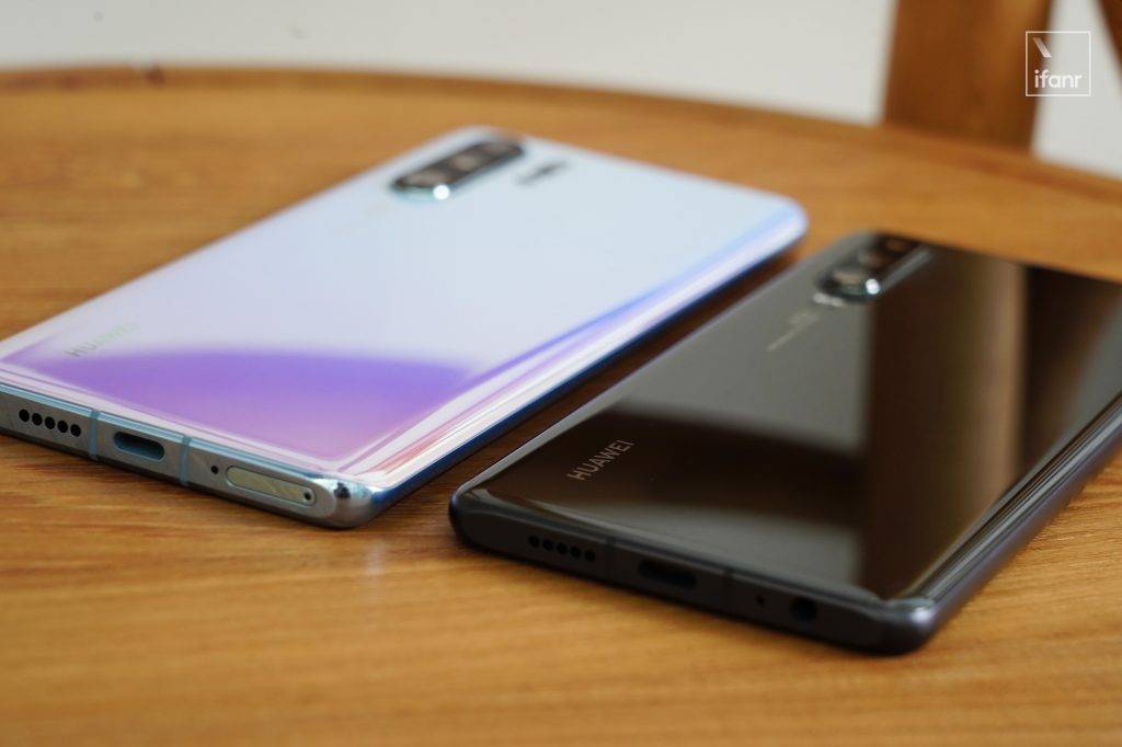 华为 P30 Pro 评测：一位面面俱到的艺术生丨模范评测 | 爱范儿