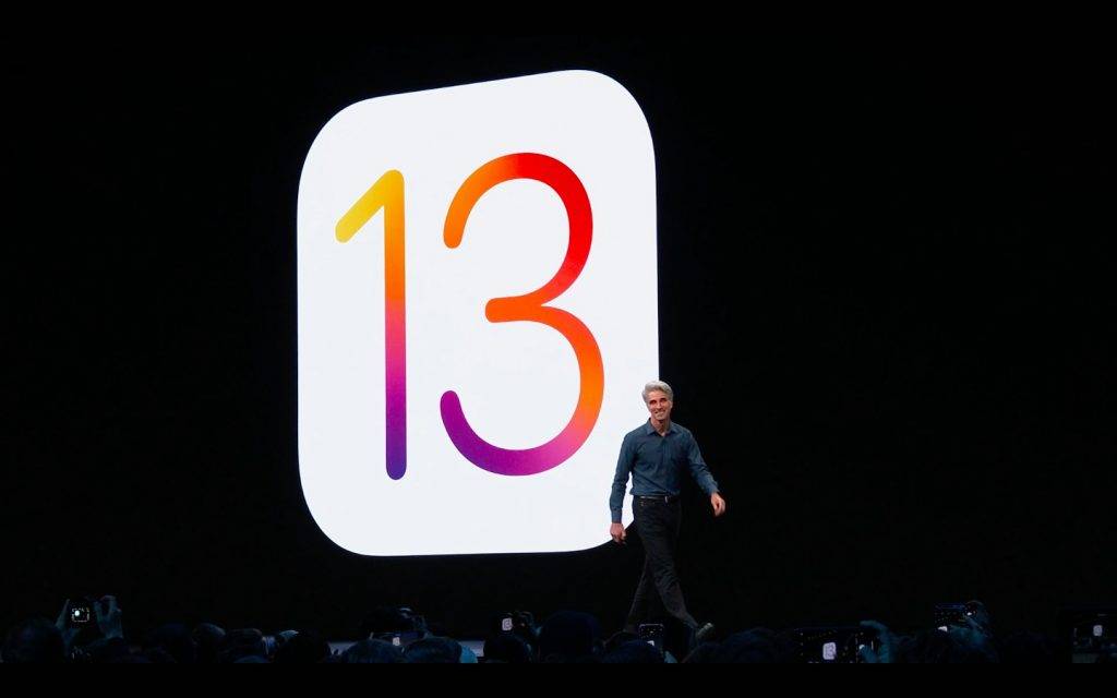 iOS 13 评测：深色模式和超快输入法是你必升它的最大理由 | 爱范儿