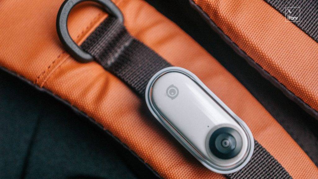 Insta360 GO 体验：小得能放进口的相机，最亲民的新手包？ | 爱范儿