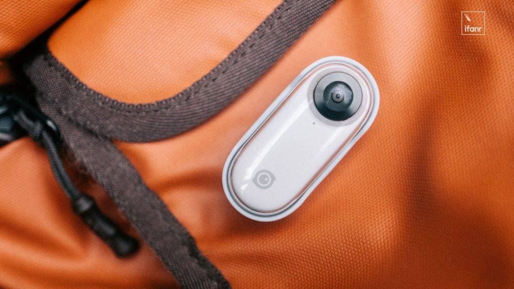 Insta360 GO 体验：小得能放进口的相机，最亲民的新手包？ | 爱范儿