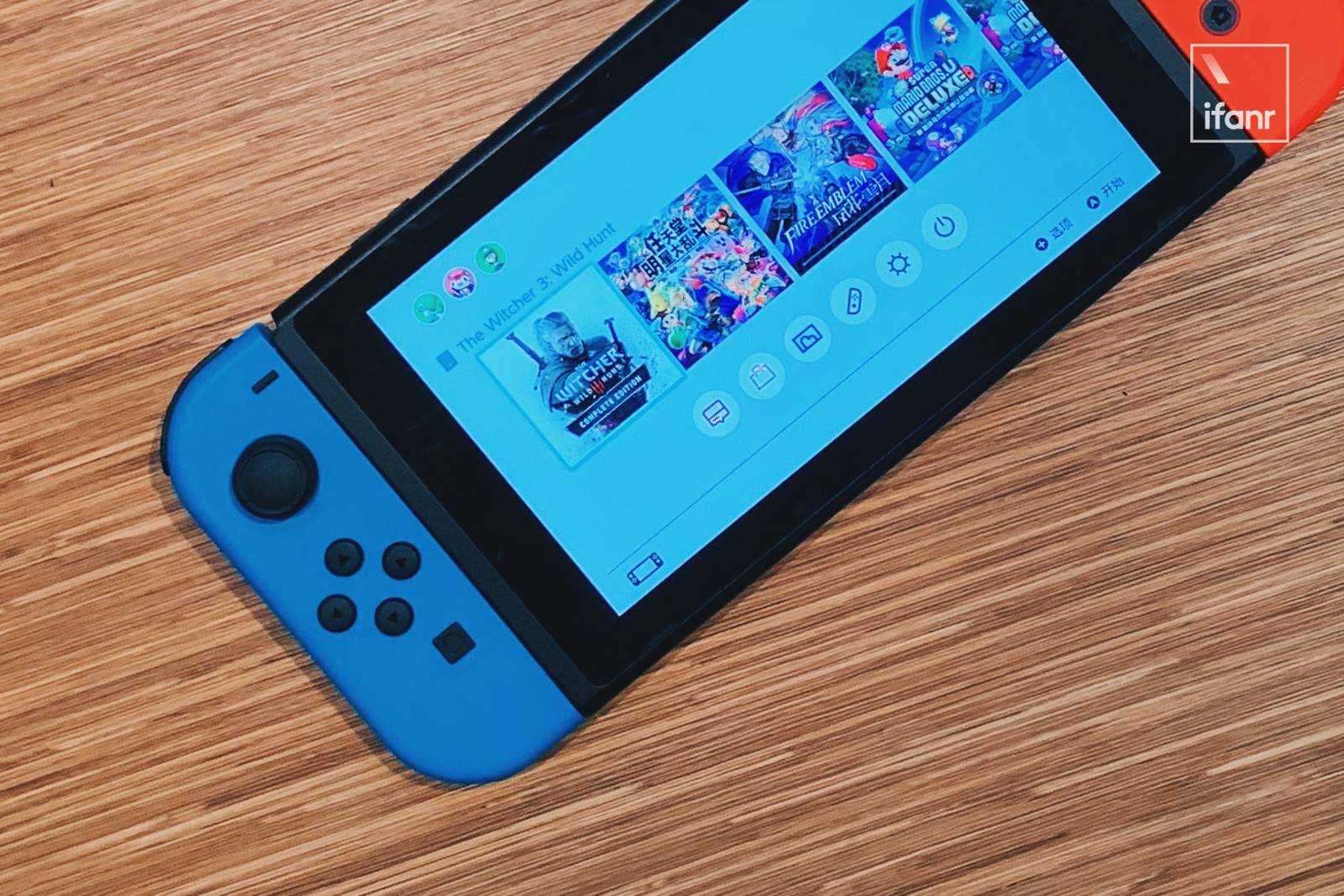 国行 Nintendo Switch 上手体验：全球卡带能不能玩，2099 元值不值得买？ | 爱范儿