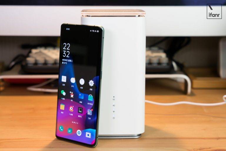 OPPO 5G CPE T1 体验：用 5G 卡取代有线宽带，能行吗？ | 爱范儿