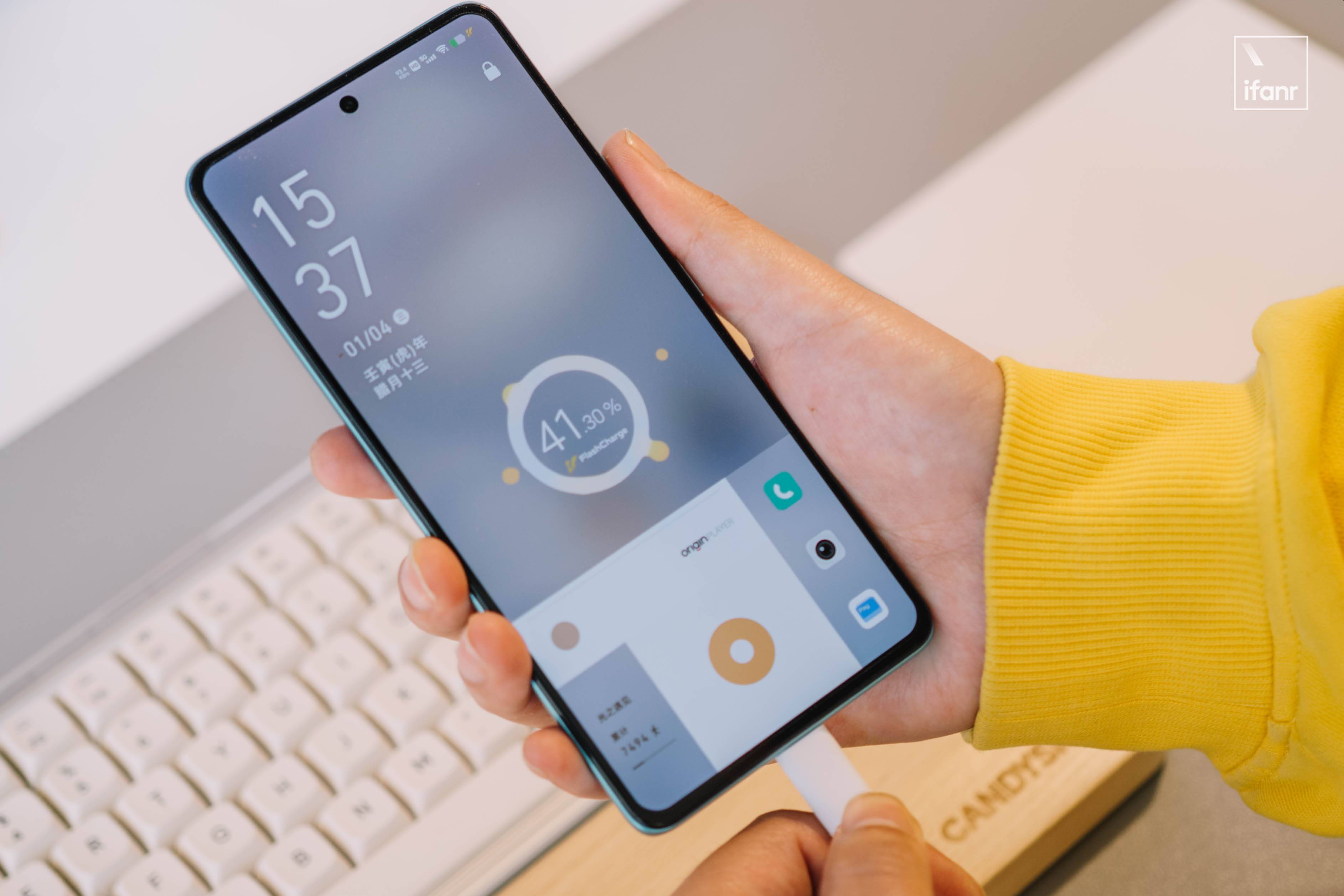 iQOO Neo 7 竞速版体验：满血骁龙 8+，完全体的 Neo 旗舰 | 爱范儿