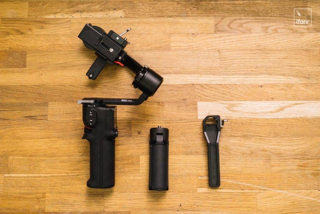 大疆 DJI RS3 mini 体验：更小更轻更便宜的 RS3，更纯粹的稳定器 | 爱范儿