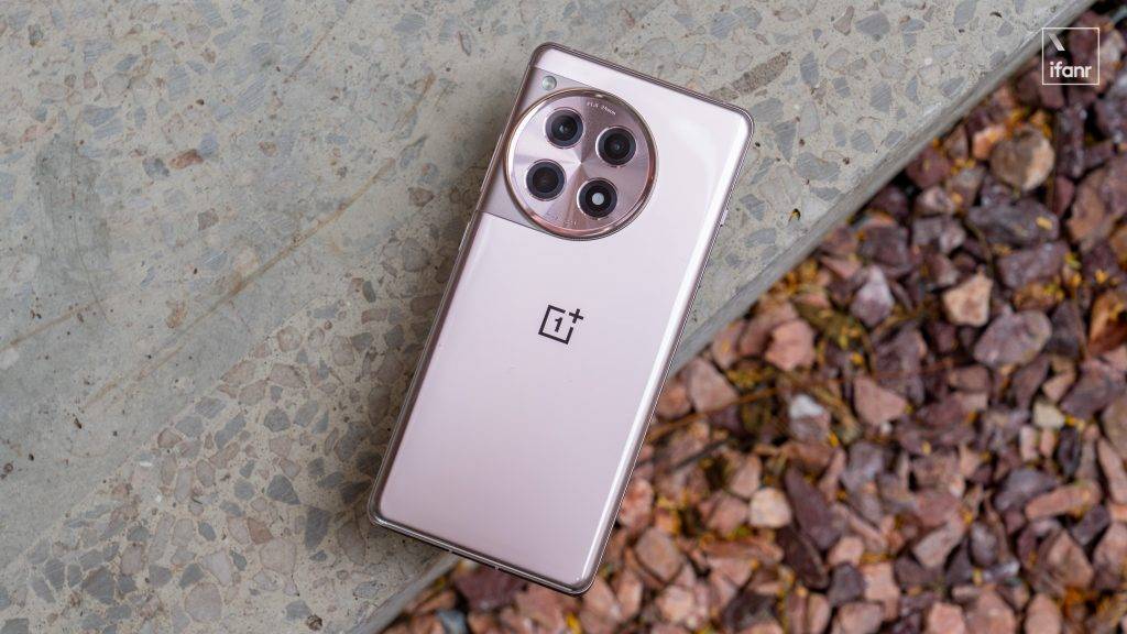 一加 Ace 3 体验：定价 2599 起，电池储存大升级，加量之后也降价 | 爱范儿