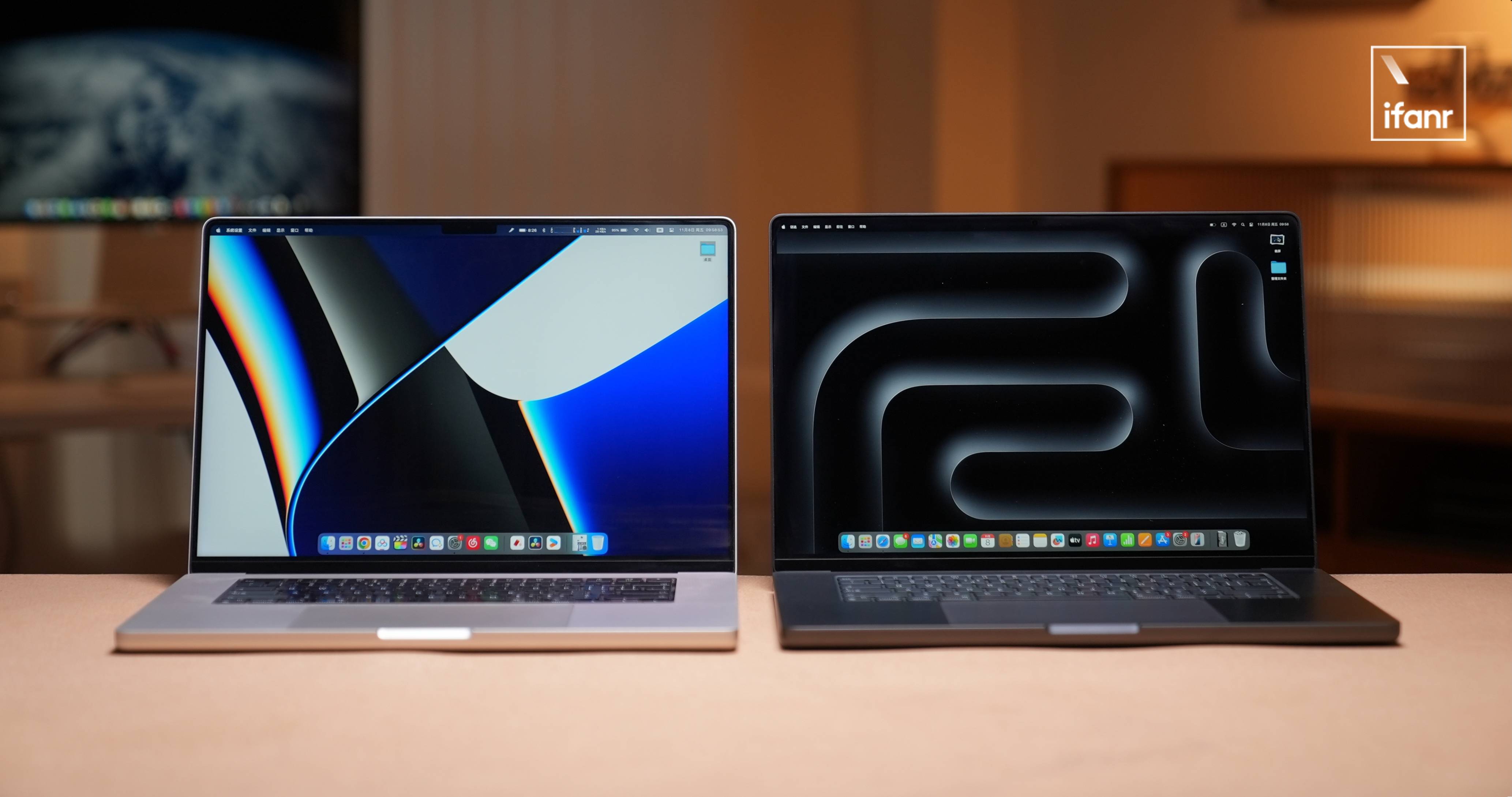 M4 MacBook Pro 强了多少？我决定让它和王炸顶配 M1 Max 一决高下 | 爱范儿