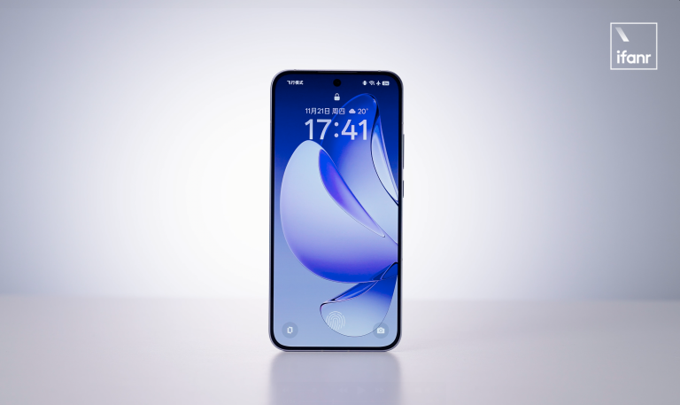 Reno13 评测：熟悉的 OPhone，回归的 Reno | 爱范儿