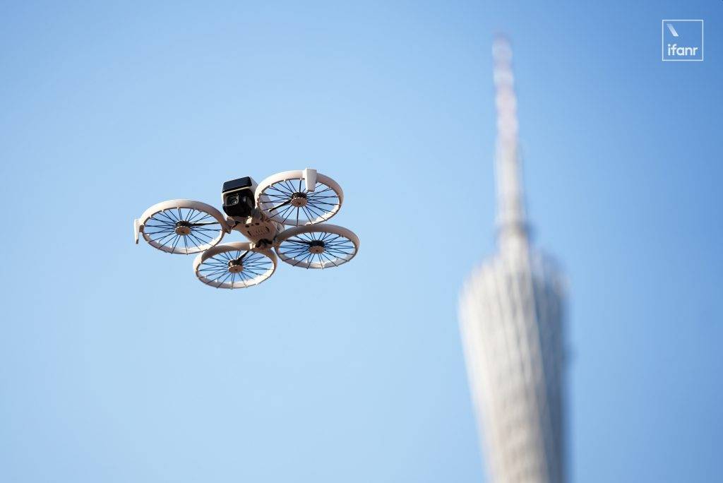 以折叠为名，大疆 DJI Flip 正在开启一个新的时代｜明日后视镜 | 爱范儿