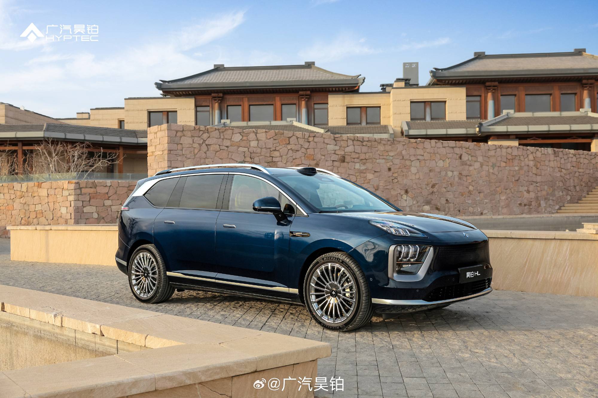 直面问界 M8和理想 L8， 27.98 起的广汽昊铂HL开启预售 | 爱范儿