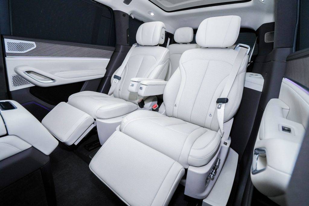 38.98 万元！腾势 N9 正式发售，问界 M9 迎来最强对手 | 爱范儿