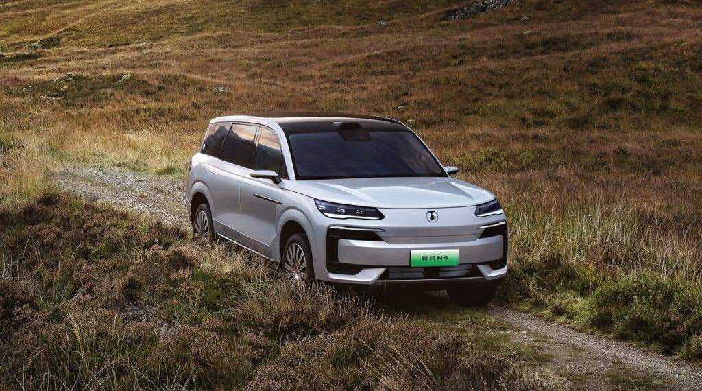 38.98 万元！腾势 N9 正式发售，问界 M9 迎来最强对手 | 爱范儿