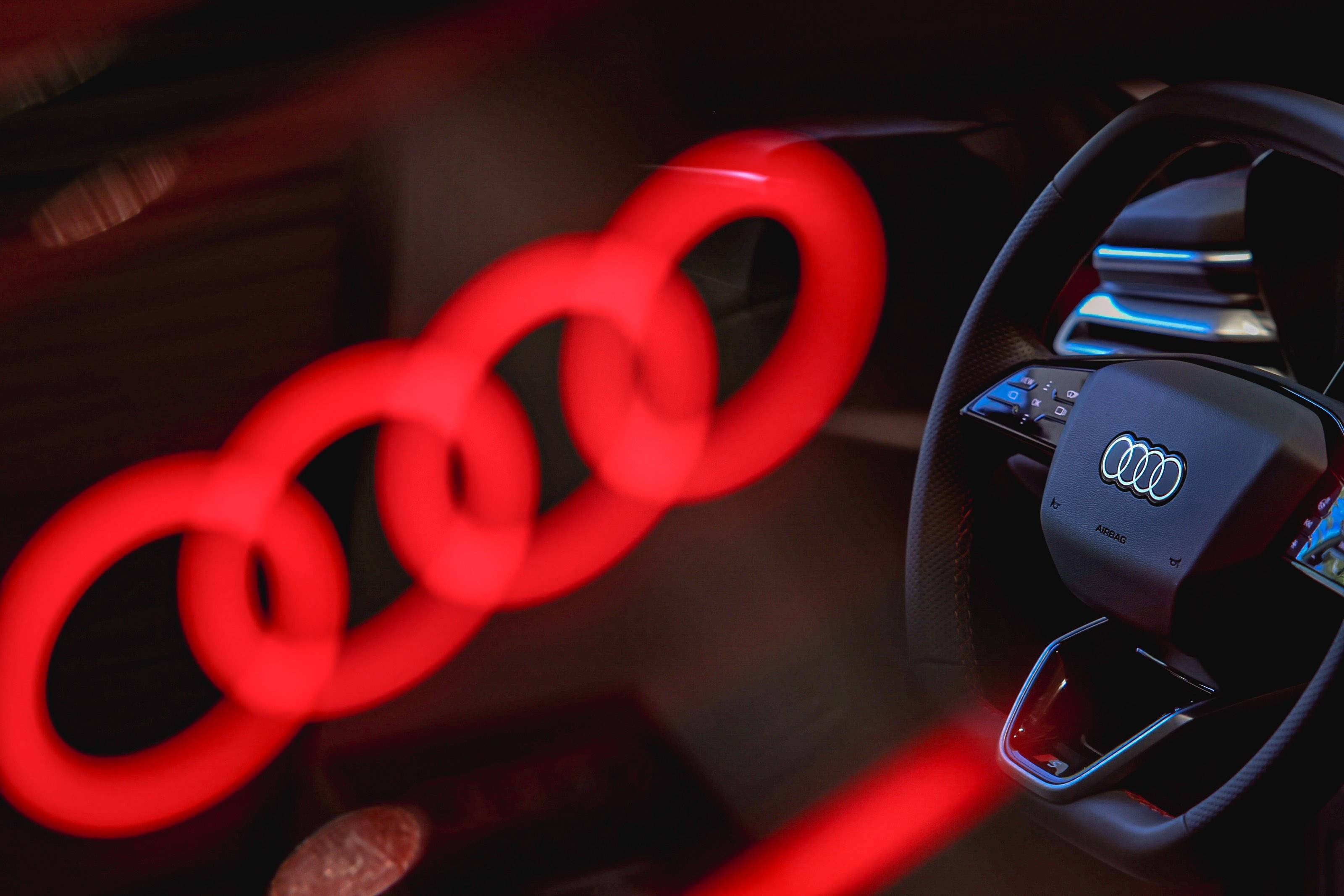 26 万元起！奥迪 A5L Sportback 开启预售，BBA 的反击开始了 | 爱范儿