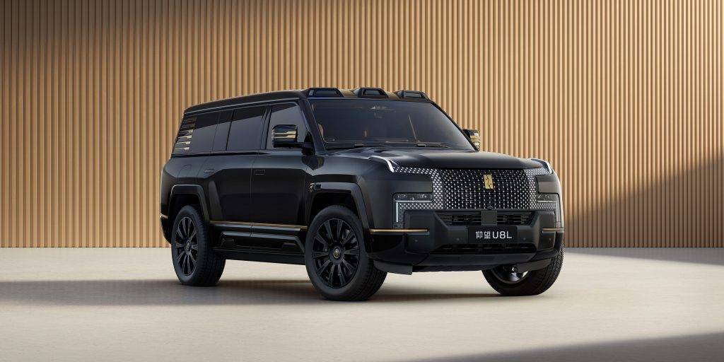 预售 130 万元，仰望 U8L 鼎世版把「东方豪华」玩明白了 | 爱范儿